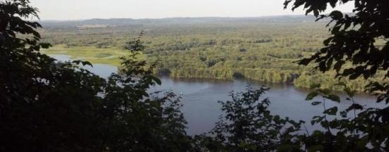 Conservation for life | Mississippi Valley Conservancy